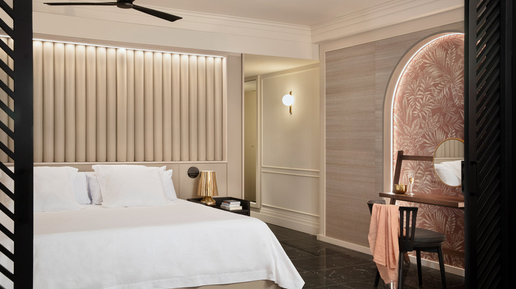 Beachfront honeymoon suite with private pool | Excellence Club ...